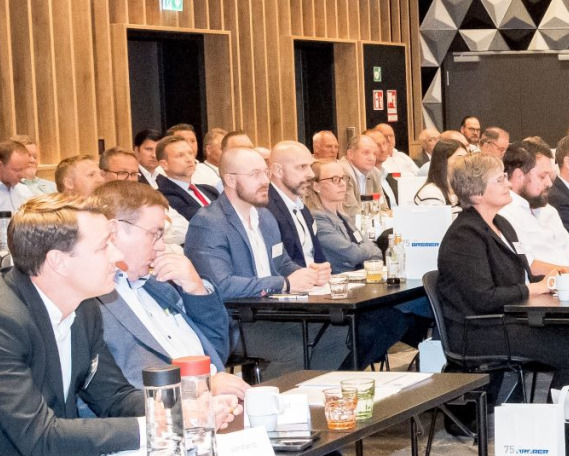 VDKL-Jahrestagung 2023 - KKA | Kälte Klima Aktuell – Fachzeitschrift ... VDKL-Jahrestagung 2023 - KKA | Kälte Klima Aktuell – Fachzeitschrift ...