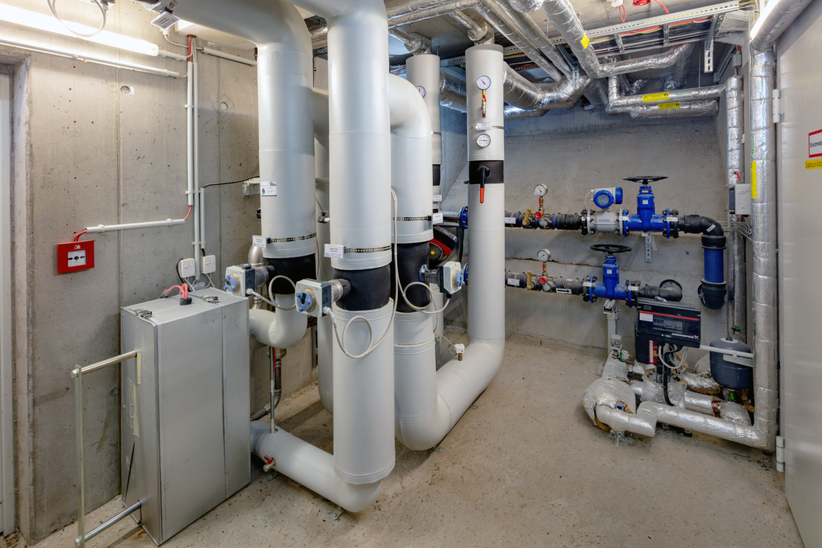 Hybrid VRF-Klimasystem nutzt Flusswasser als nachhaltige Energiequelle ...