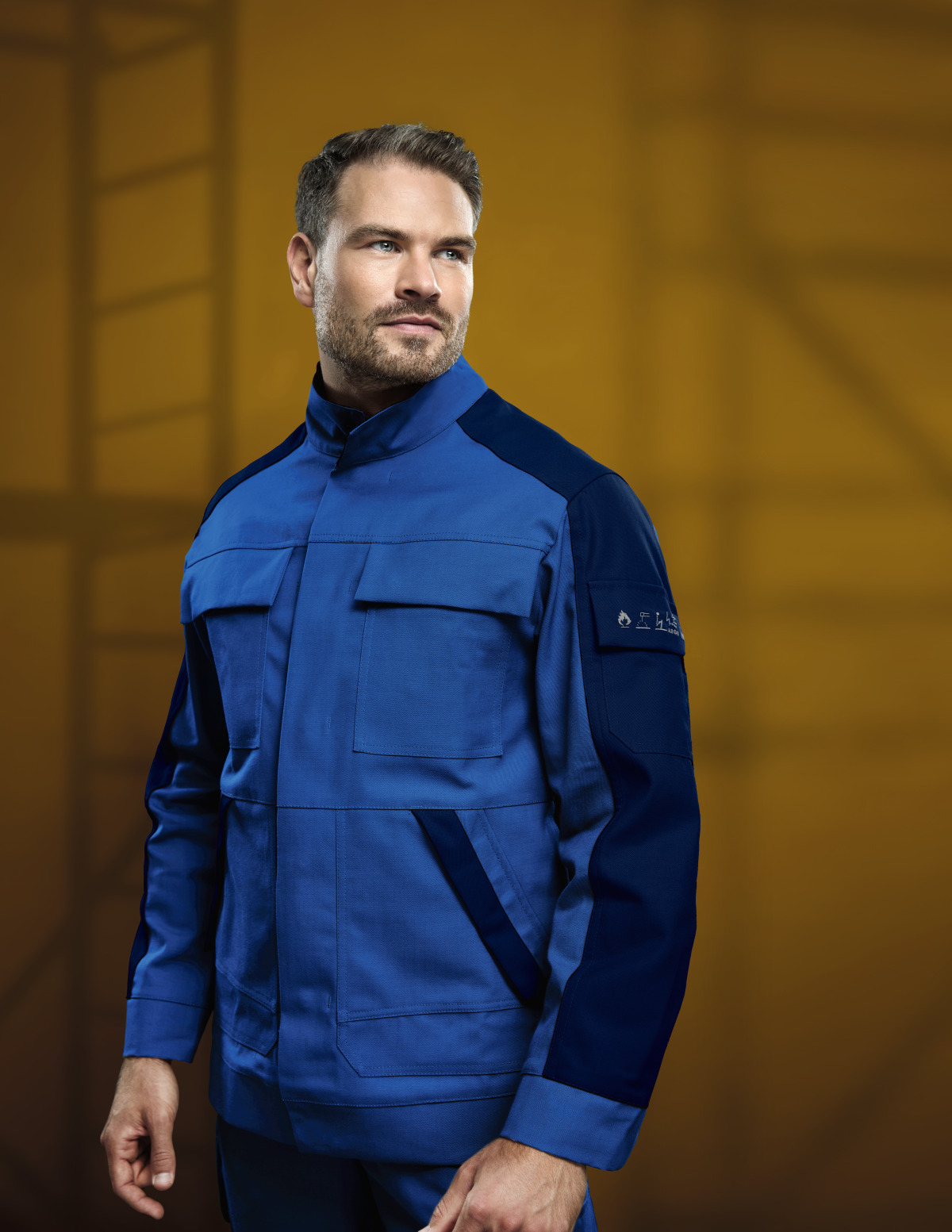 Flexibles Arbeiten in Multinormkleidung - KKA | Kälte Klima Aktuell ...